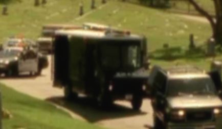 IGCD.net: Chevrolet Step Van in Terminator 3: The Redemption