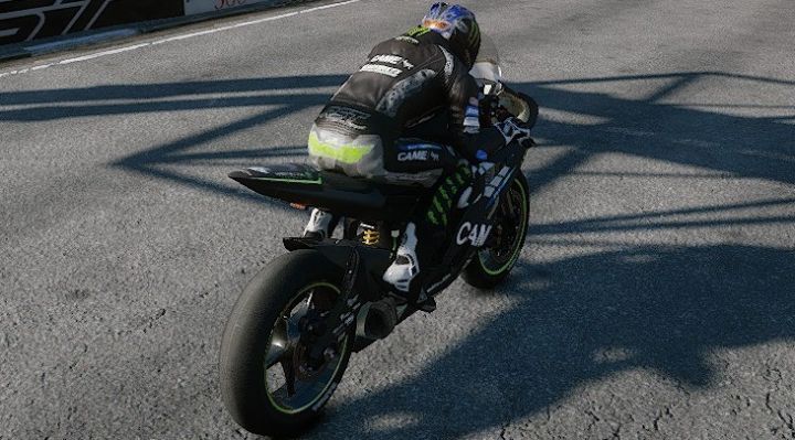 IGCD.net: Yamaha YZF-R6 in TT Isle of Man Ride on the Edge